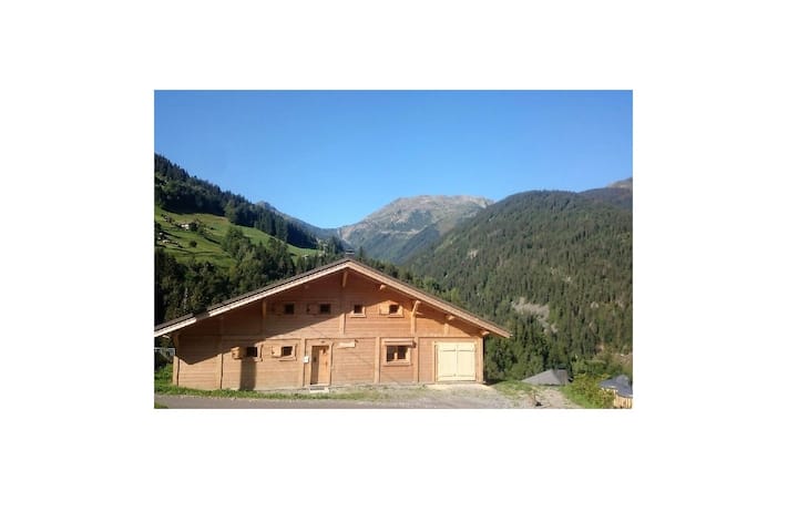 Arêches - Grand Chalet 170m² 9 Personnes - Savoyen