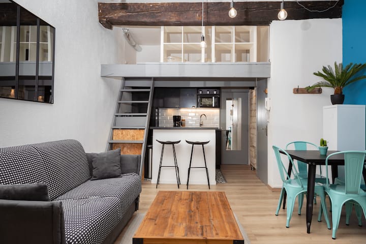 ★Le Duplex Chapelle★ Clim ★ Hyper Centre ★ Balcon - ibis Montpellier Centre Polygone