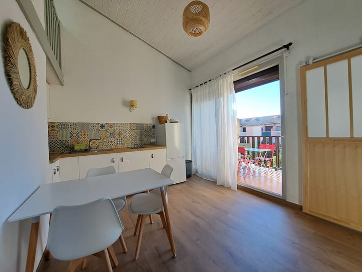 Duplex Climatisé Et Piscines Et Place De Parking - Canet-en-Roussillon