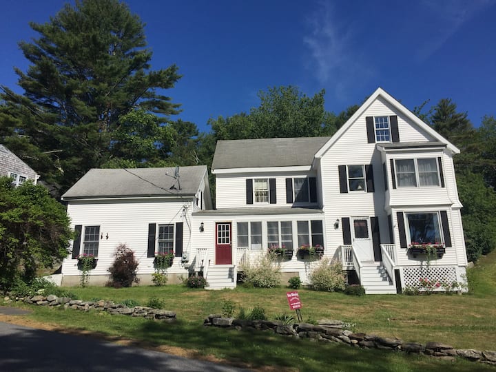 Sea Blessing Vacation House - Bath, ME