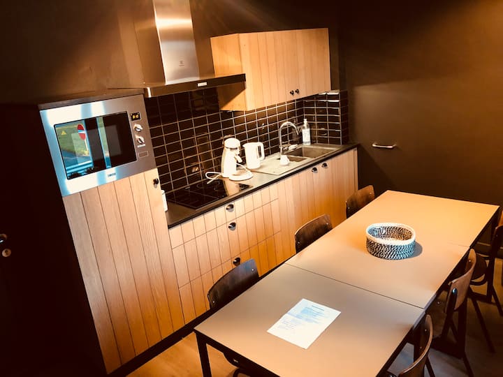 Luxe Appartement,privé/parking/barbecue Restaurant - Kuurne