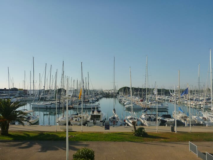 Apt. 2 Pièces Tout Confort Avec Vue Sur Le Port - Le Grau-du-Roi