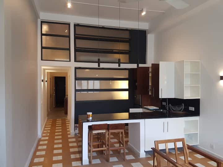 Monivong Renovated Appartment (Central Mkt. Area) - Phnom Penh