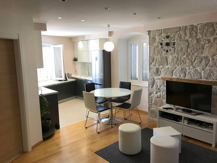 Apartment Elysium I In The Old Town - Split