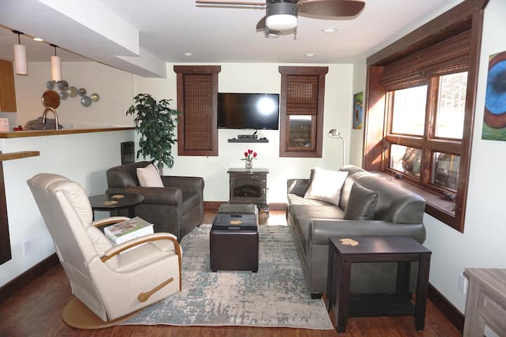 Fresh New 1 Bdrm Suite - Call For Longterm - Calgary