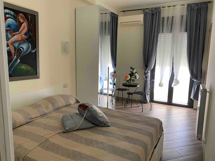 Laviniahouse/nettuno/roma /Camera Matrimoniale - Nettuno