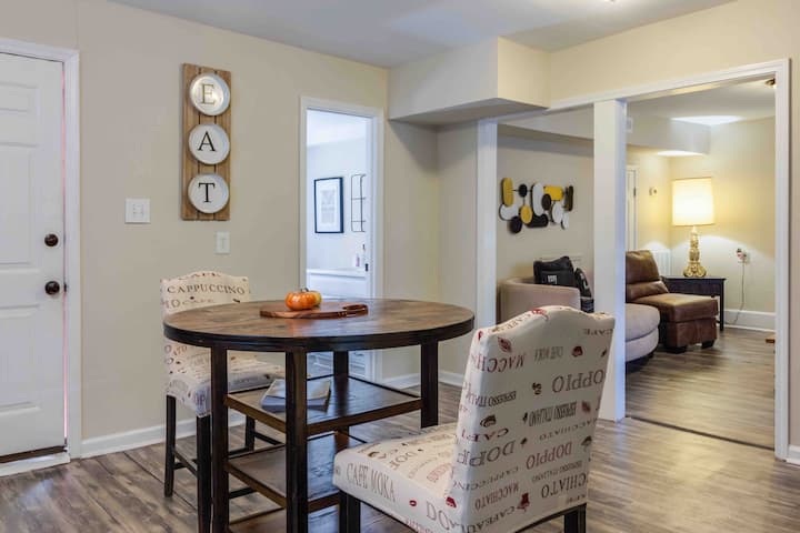 Apt C :Stay Near Universities And Rdu Airport - Durham, NC