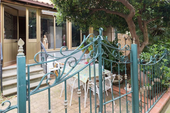 Appartamento Con Giardino In Un Residence - Pizzo