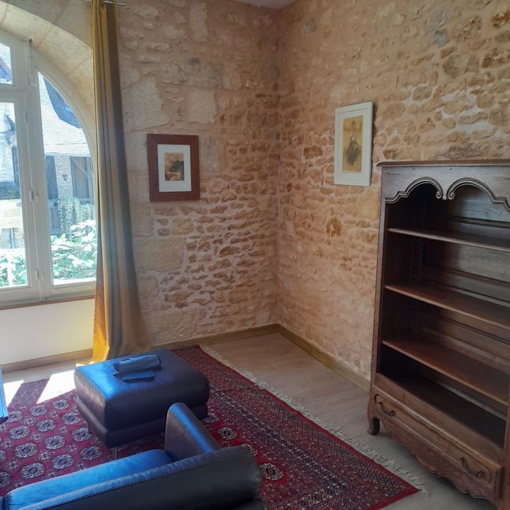 Maison Spacieuse Avec Cour Centre Montignac - Montignac
