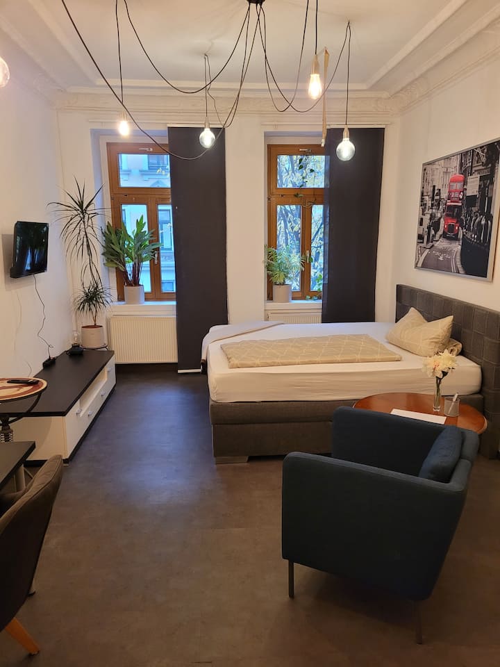 My Home Is Yours 3 - Leipzig