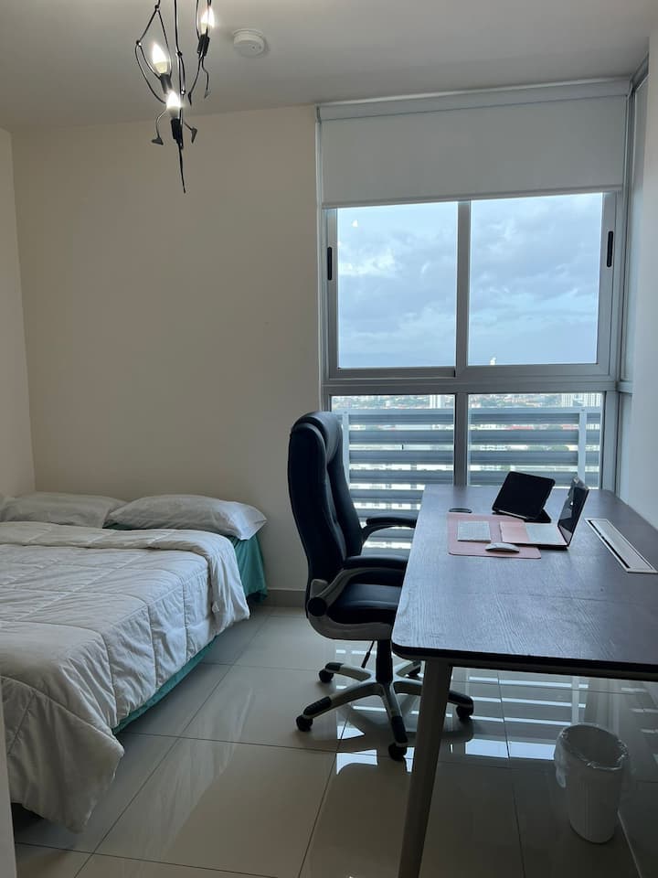 Cómoda Habitación - Panama