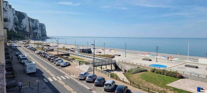 Le Treport : Superbe Appartement Face à La Mer - Le Tréport plage