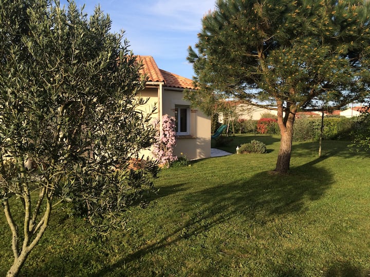 Jolie Maison Plain Pied,jardin, 3 Chambres Doubles - Lac de Grand-Lieu