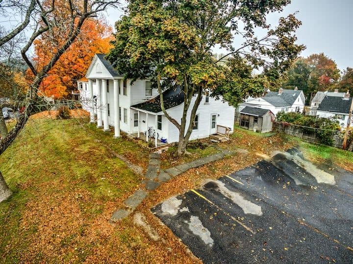•Central•stocked•updated•private 3br Historic Home - Bath, ME