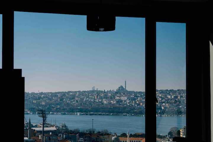 Golden Horn View In Beyoglu, Cozy - İstanbul