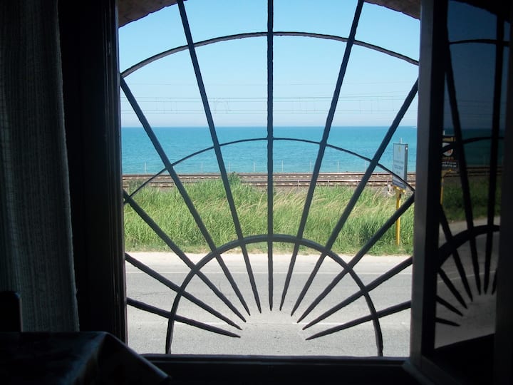 Una Finestra Sul Mare, Comoda Ed Economica - Grottammare