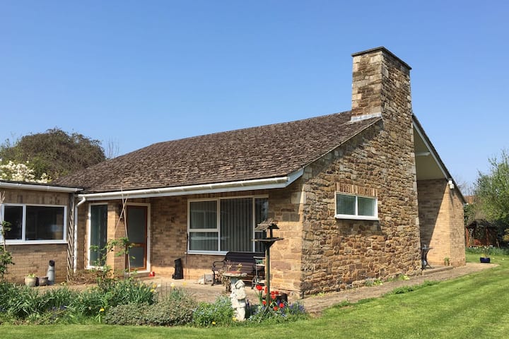 Rutland Water Holiday Rentals & Homes - Oakham, United Kingdom | Airbnb