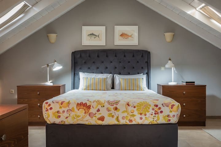 Balhambra Executive Loft Suite 110 - Fiskardo