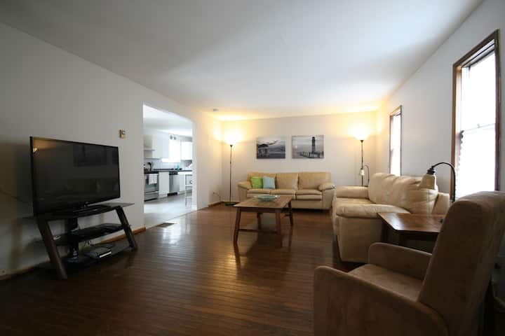 Family Vacations At Crystal Beach In Niagara - Crystal Beach, ON, Canada