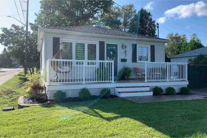 Cozy, Cute And Central - Greater Sudbury