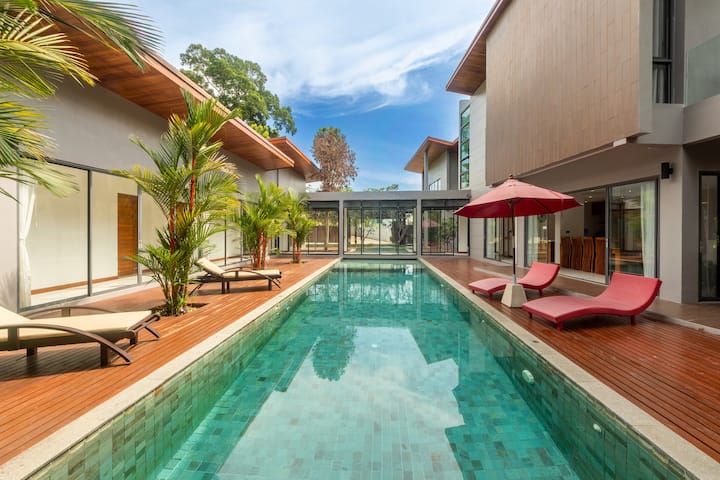 *15-meter Pool*group*family*maid*netflix*spacious* - Phuket
