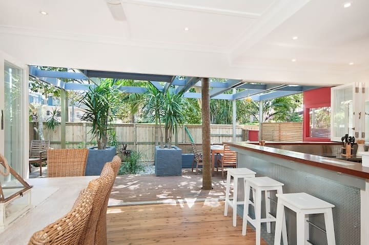 Host Society - Shirley Street Stunner - Ewingsdale