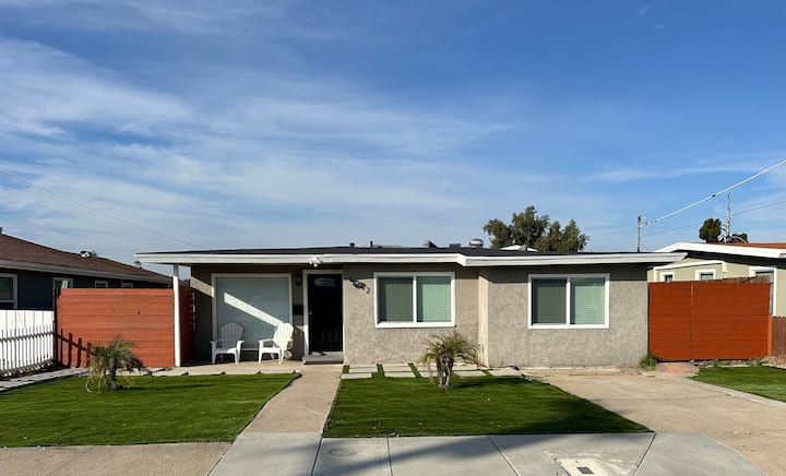 5 Bedroom House By The Campus And Its Conveniences - San Diego, CA