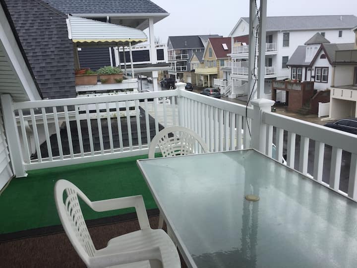 K's Private Beach 2 Bdrm Apt - Long Beach, NY