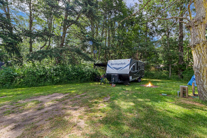 Rv Space (2 Min Walk To Beach!) - Orcas Island, WA