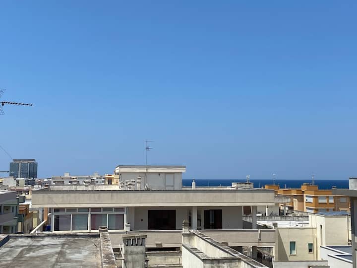 Appartamento Spazioso E Confortevole In Centro - Gallipoli