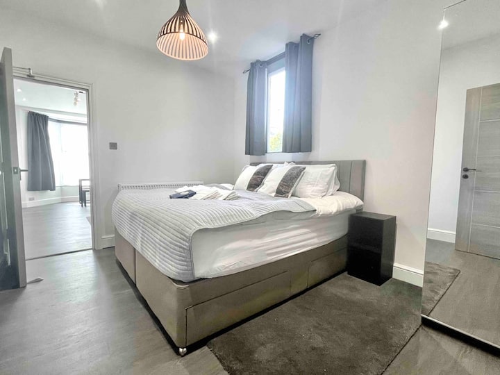 Welcome To Serenity Central! New Listing Discount! - Peterborough