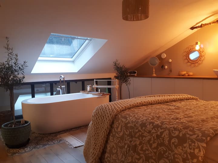 Cocon Avec Terrasse Dans Le Centre Historique - Liège