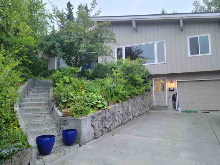 5mi To Airport•safe•quiet Neighborhood•dragons! - Anchorage, AK