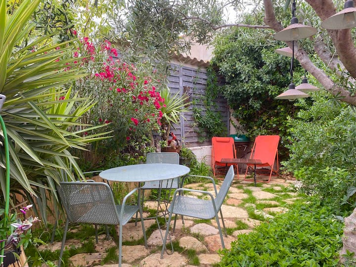 Maison D'artiste Avec Jardin - Marseille