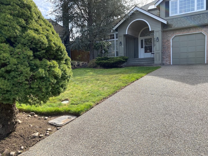 Salish Discovery - 4 Bedroom With Air Conditioning - Sammamish, WA