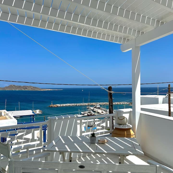 Vasilis Rooms And Studios- Triple Room - Paros