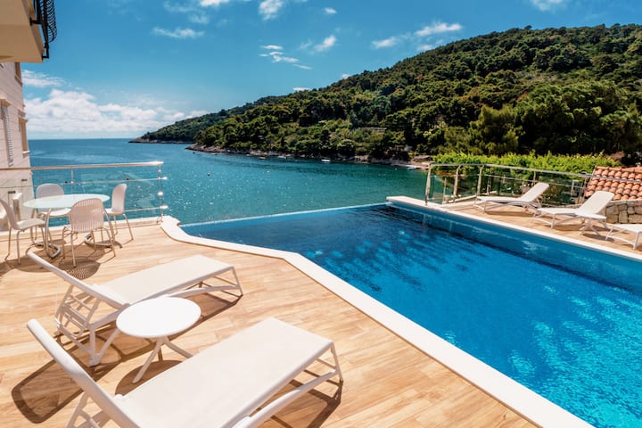 Ortensia Love Top Floor - Suite With Terrace - Mljet