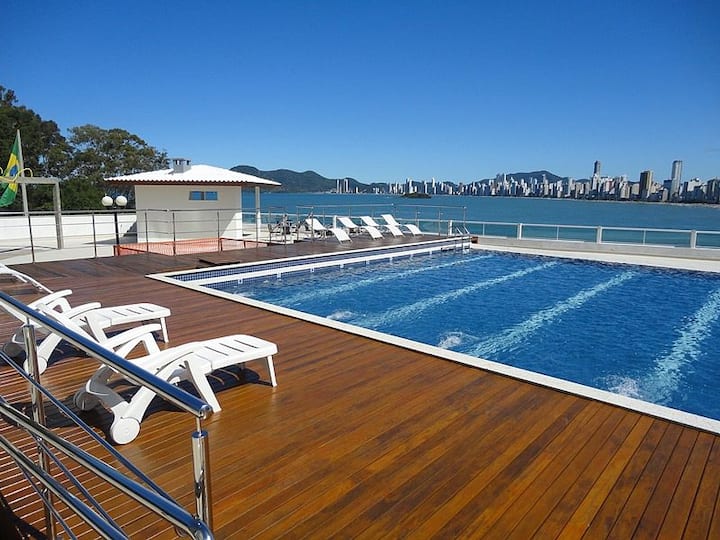Lindo Apartamento Em Bal. Camboriú - Frente Mar - Balneario Camboriú