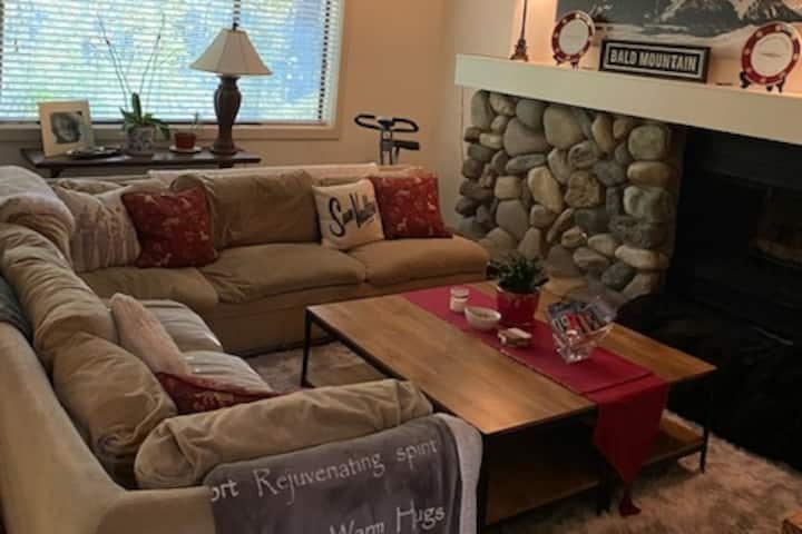 Sun Valley Condo On Trail Creek - Ketchum, ID