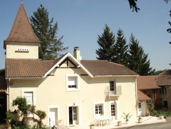 2 Chambres D'hôtes à Proximité De Périgueux - Périgueux