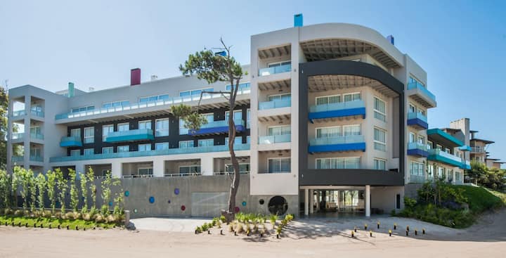 Increíble Departamento Frente Al Mar En Carilo - Argentina