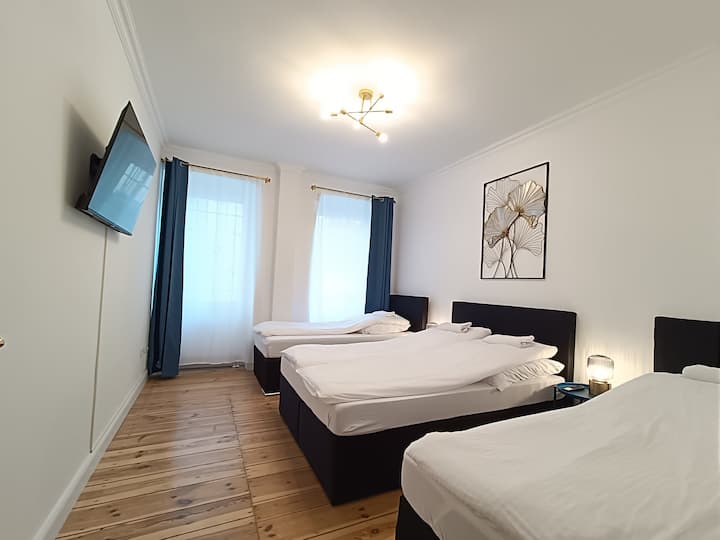 2 Bedroom Apartment In Kreuzberg - Berlin