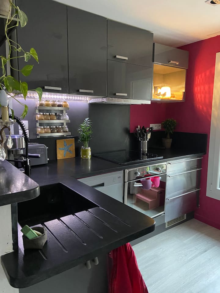 Pinky House - Saint-Zacharie