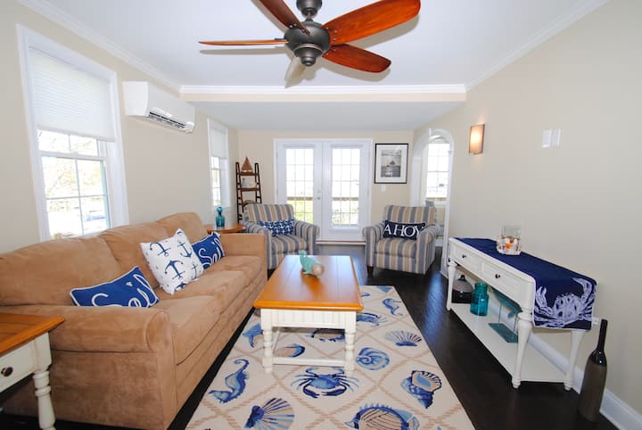 The Captain's Cottage - Annapolis, MD