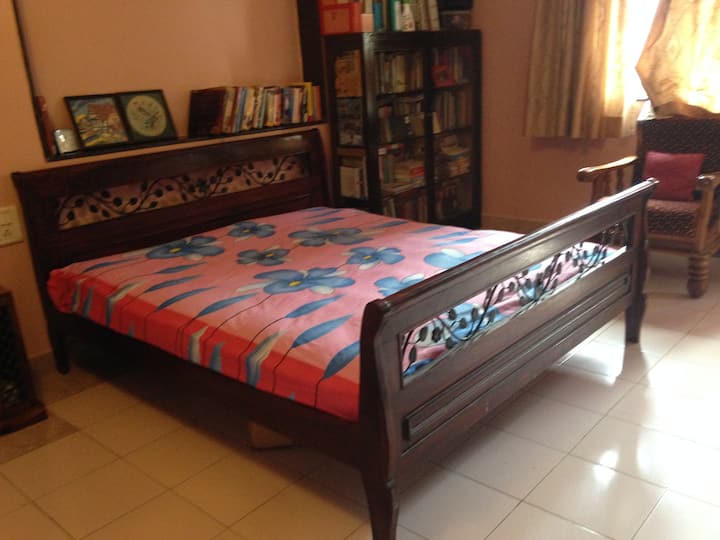 1 Room To Give ( In A 4 Bed Apartment ) - Mumbai