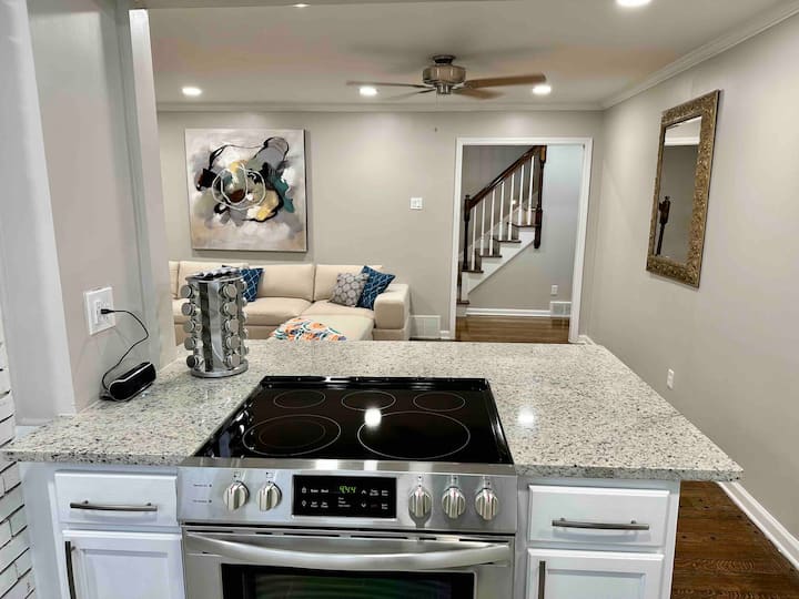 Two-story Peaceful Home! - 曼非斯