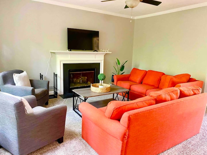 Columbia Lakeview Oasis - Elgin, SC