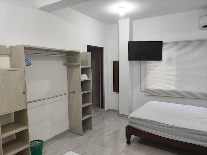 Disfruta De La Playa .2 - Manzanillo, Colima, Mexico