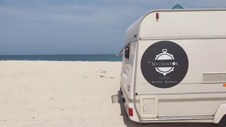 Cozy Double Bed Caravan - Muscat
