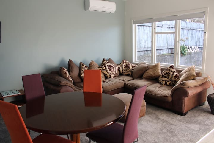 The Grange Studio - タウランガ